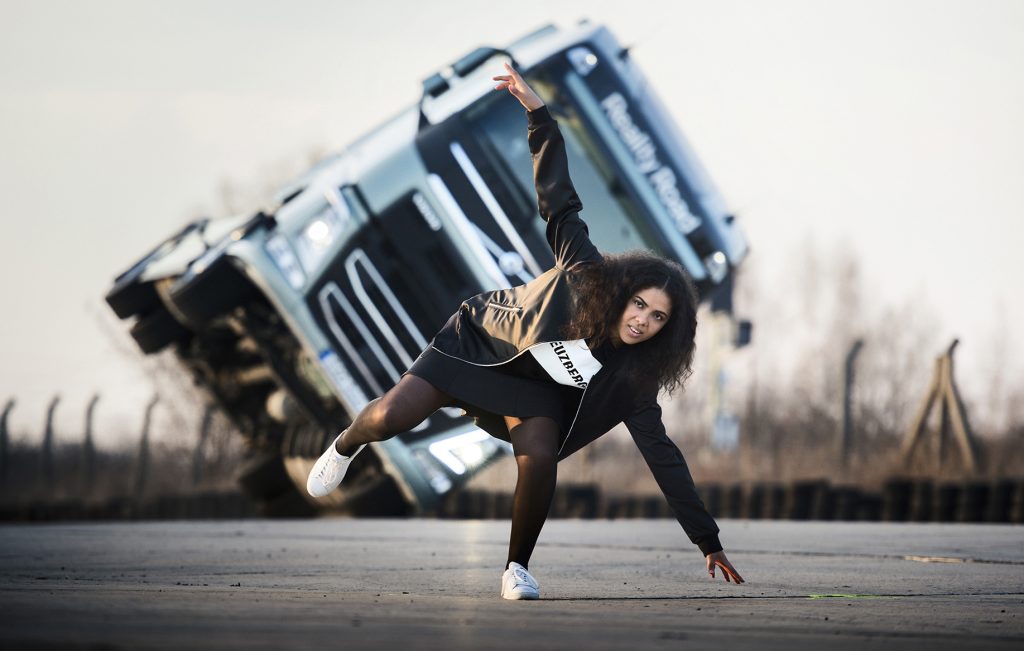 Volvo Trucks : Artist Mapei Tests Life On The Road - Transport ...